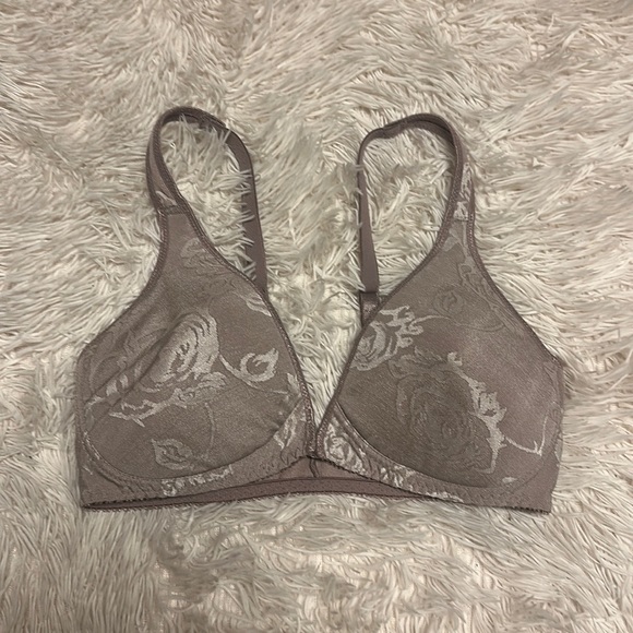 Olga | Intimates & Sleepwear | Vtg Olga Front Clasp Bra | Poshmark
